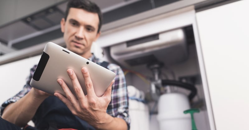 How to motivate your field service engineers in 2023 | Powered Now